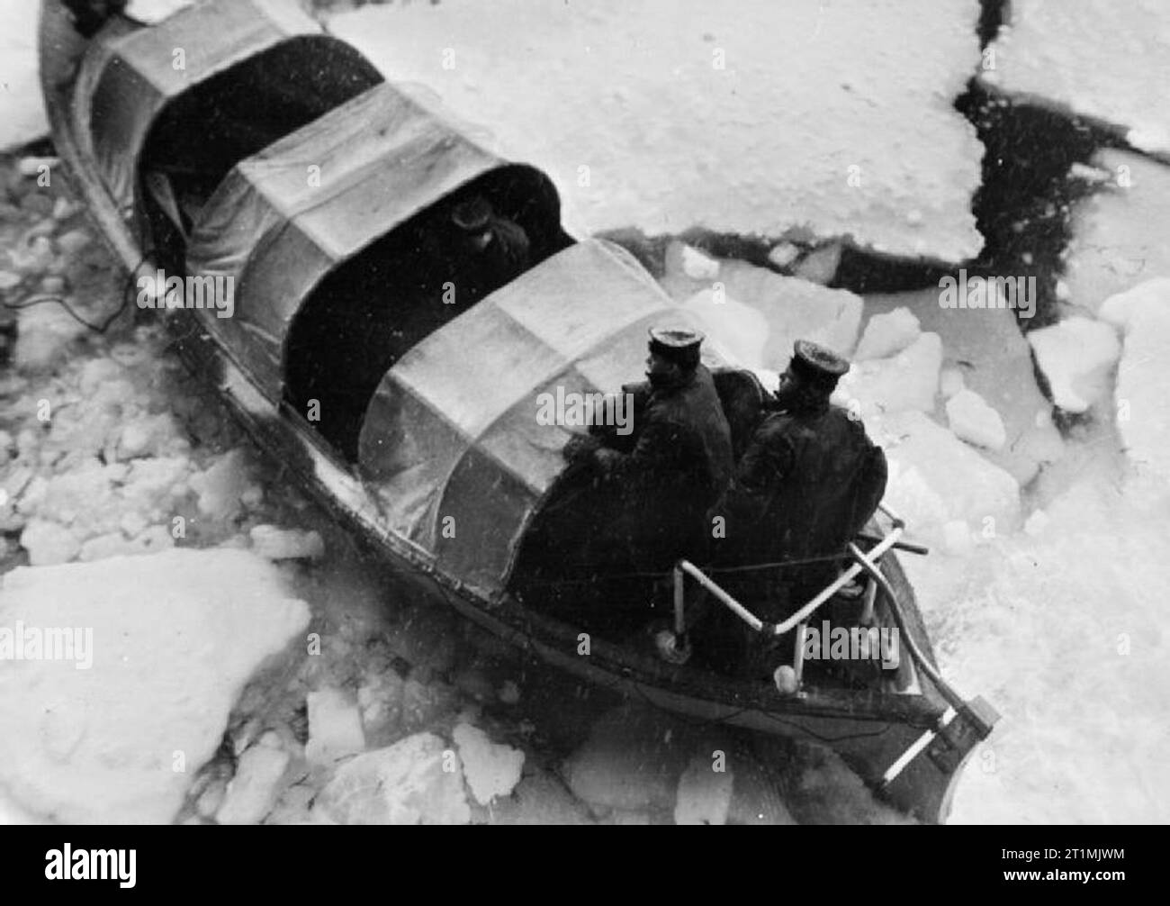 Convoys during ww2 Black and White Stock Photos & Images - Alamy