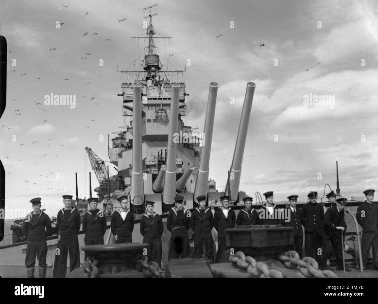 The Royal Navy during the Second World War Looking from the focsle ...
