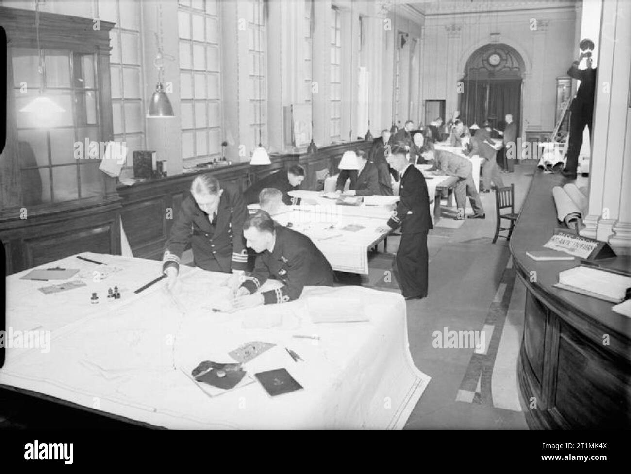 The Royal Navy during the Second World War Officers in the Plot Room at ...
