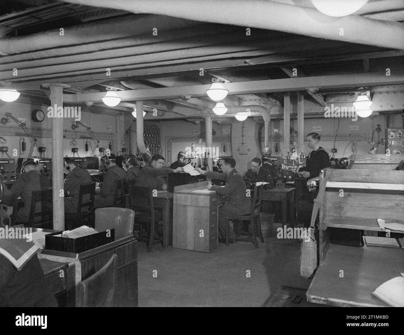 The Royal Navy during the Second World War Wireless operators from all ...