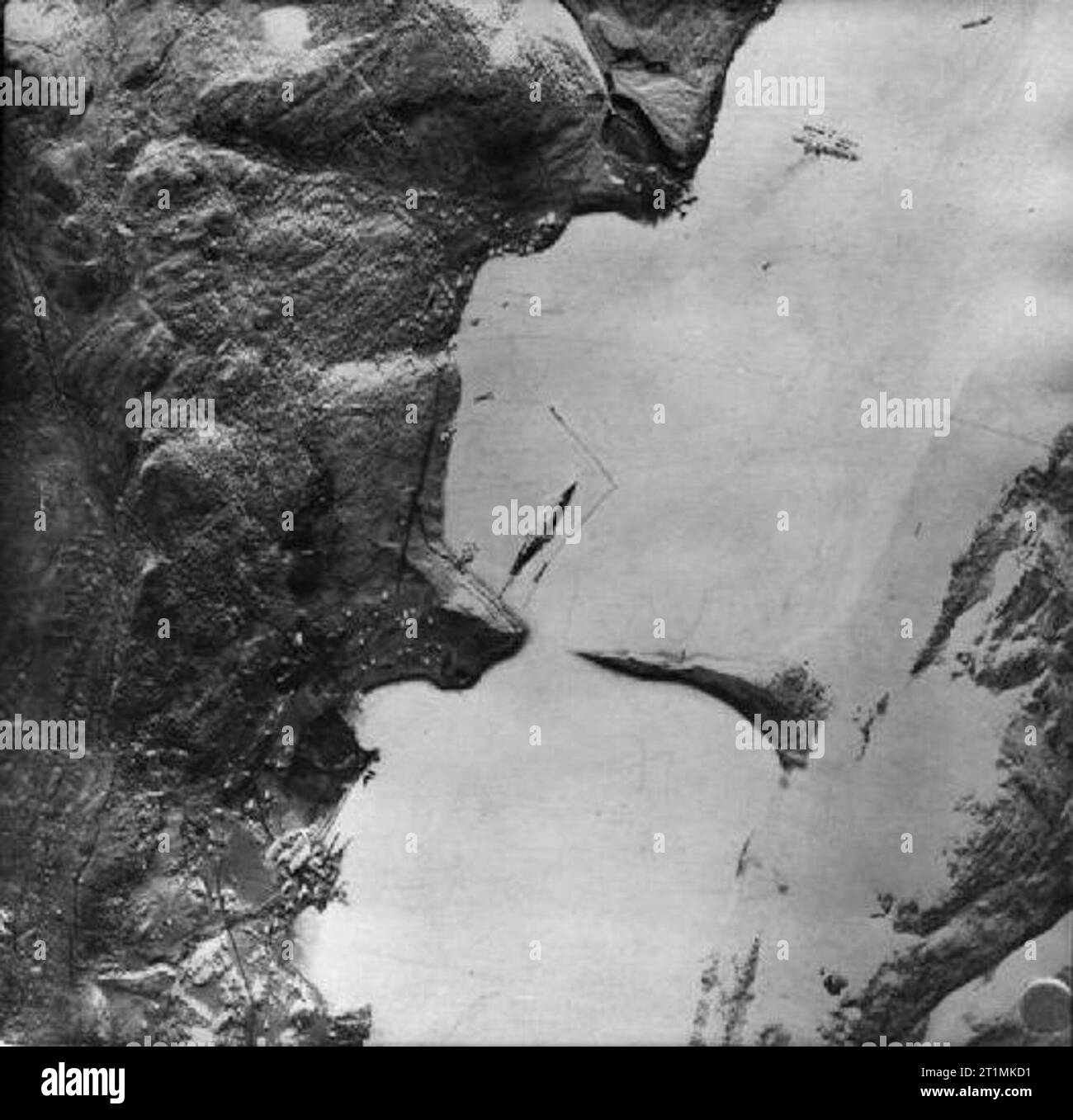 The Royal Navy during the Second World War An aerial reconnaissance ...