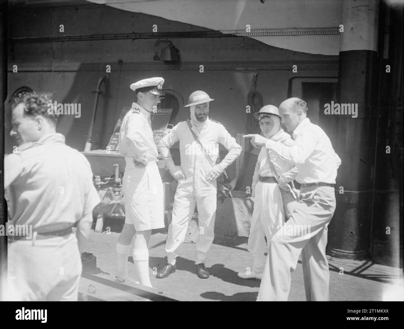 The Royal Navy during the Second World War Official wartime film ...