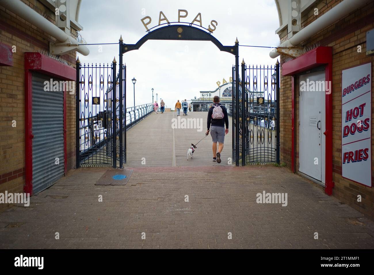 Seaside gate entrance hi-res stock photography and images - Alamy