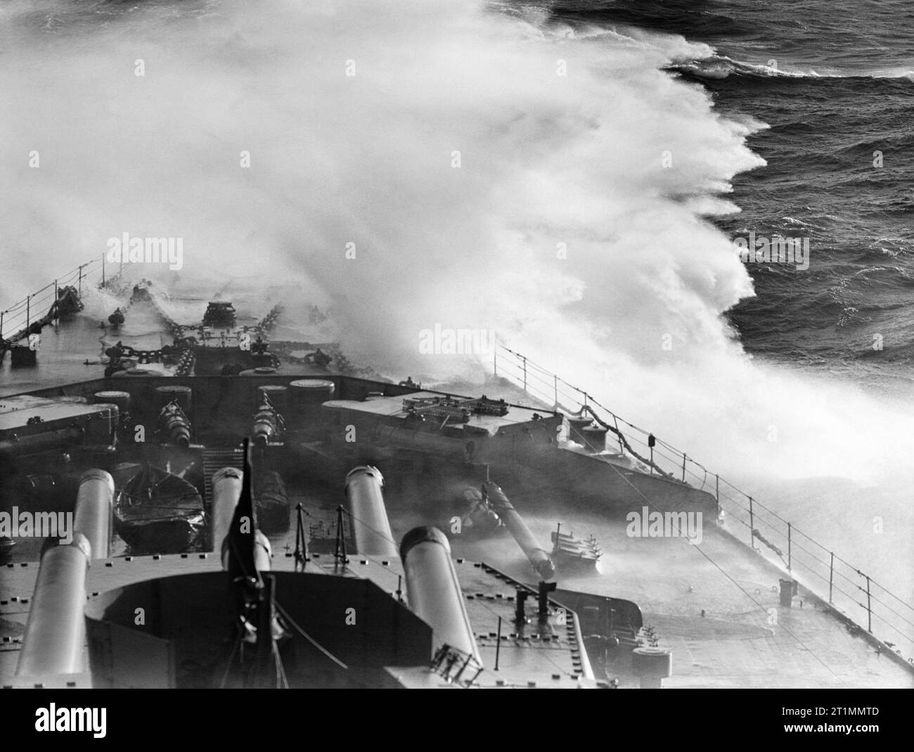 Focsle deck hi-res stock photography and images - Alamy