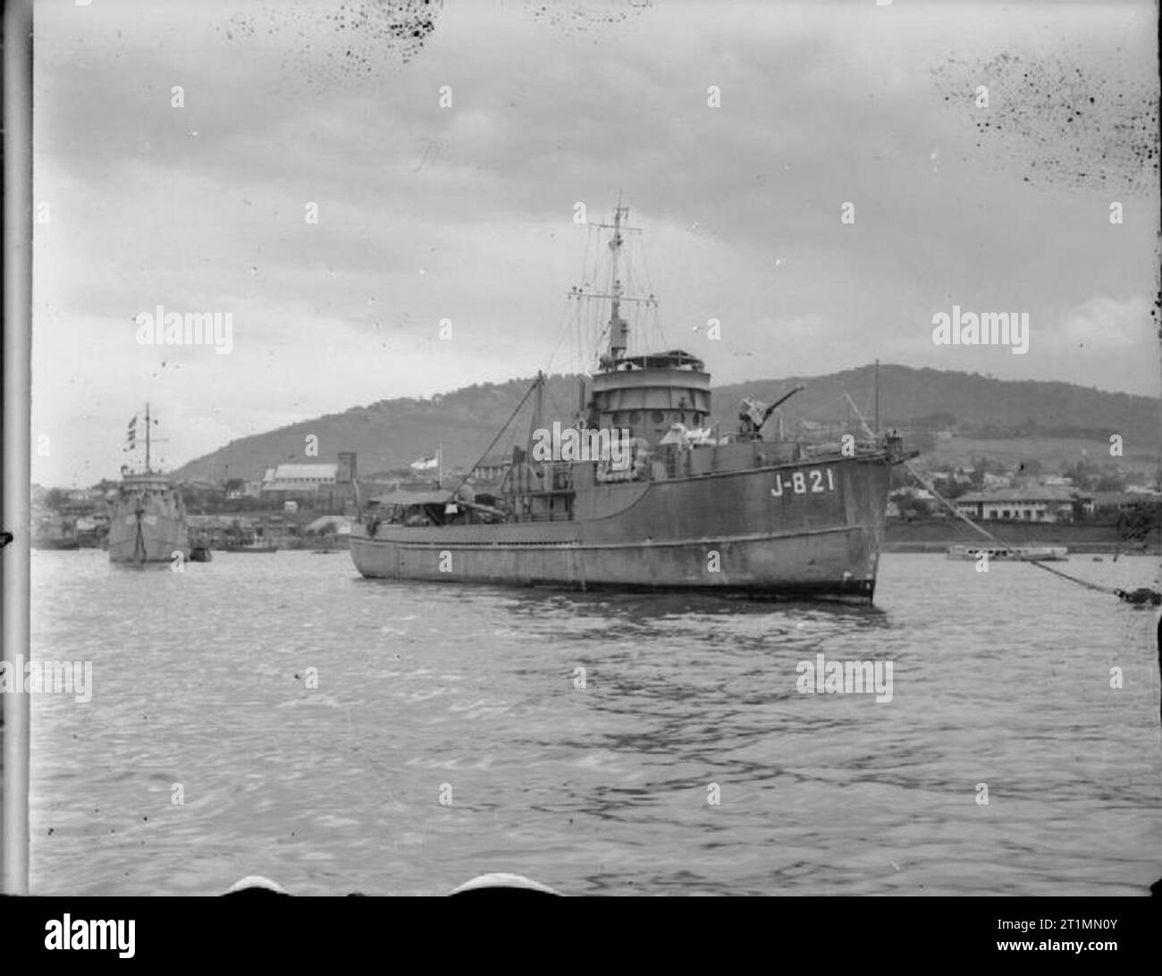 The Royal Navy during the Second World War The Motor Minesweper J 821 ...