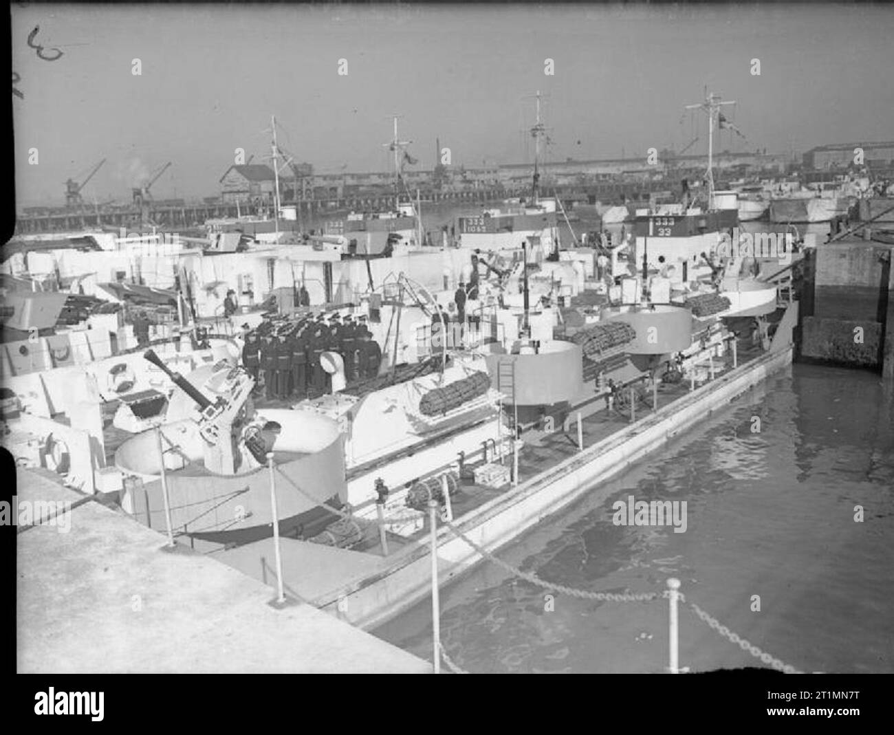 The Royal Navy during the Second World War Various types of Landing ...