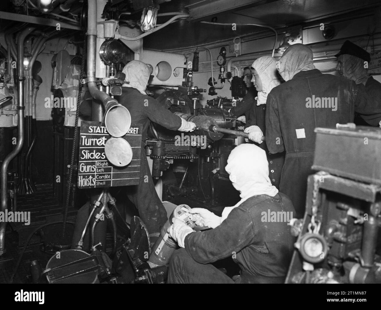 Ramming home shell hi-res stock photography and images - Alamy