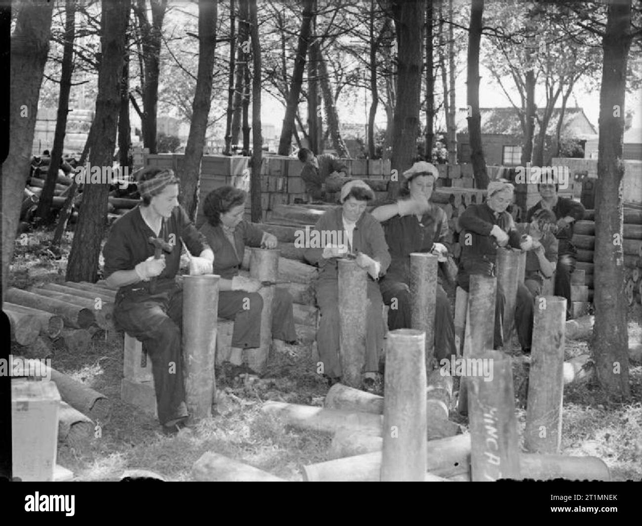 The Royal Navy during the Second World War Women workers at the Royal ...