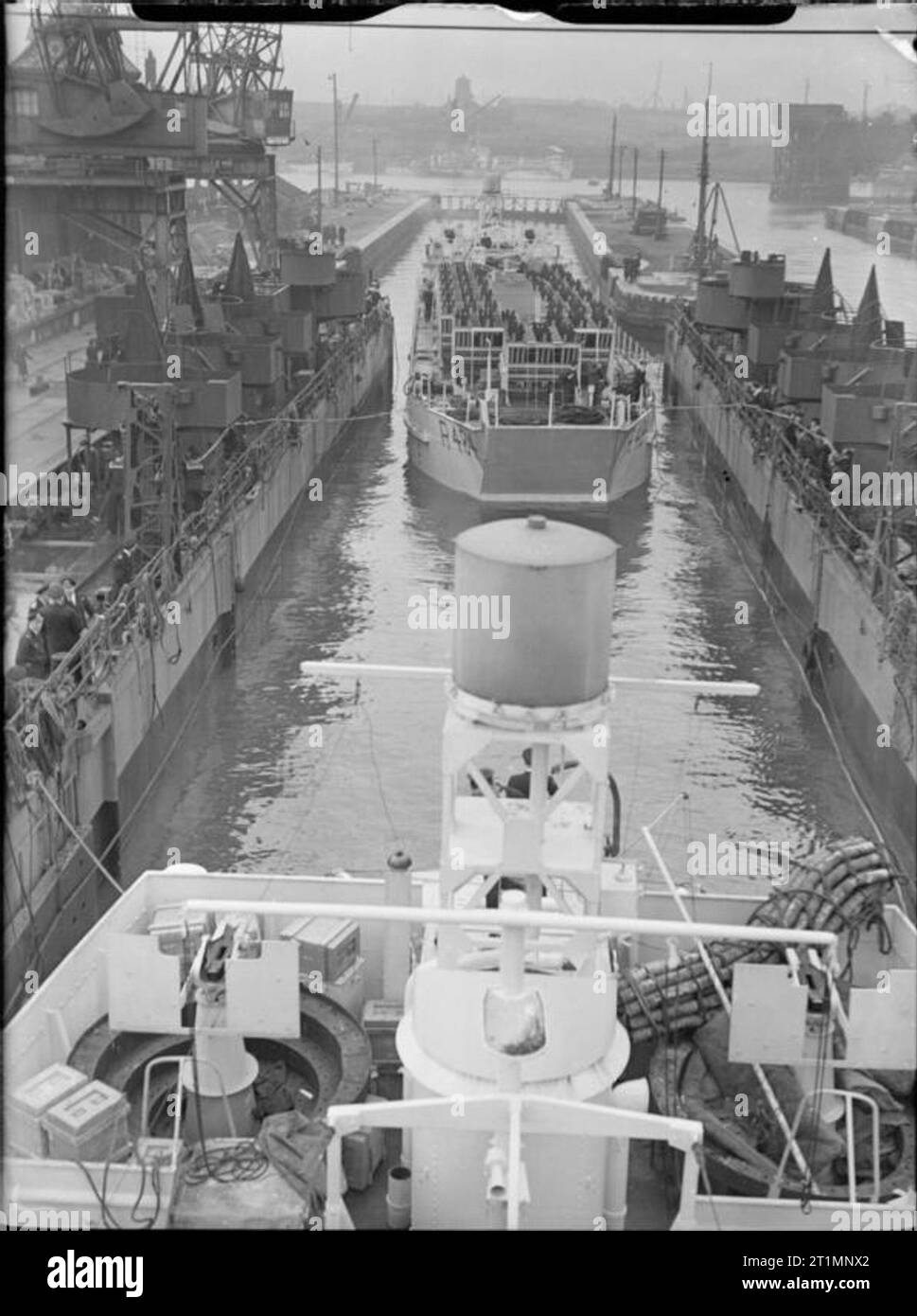 The Royal Navy during the Second World War Landing Ship (Dock) HMS ...