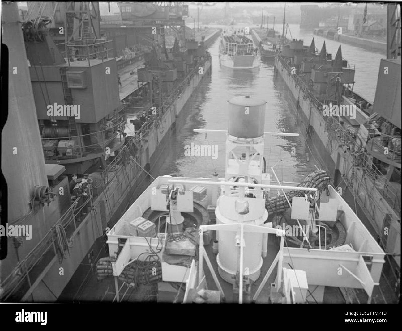 The Royal Navy during the Second World War Landing Ship (Dock) HMS ...