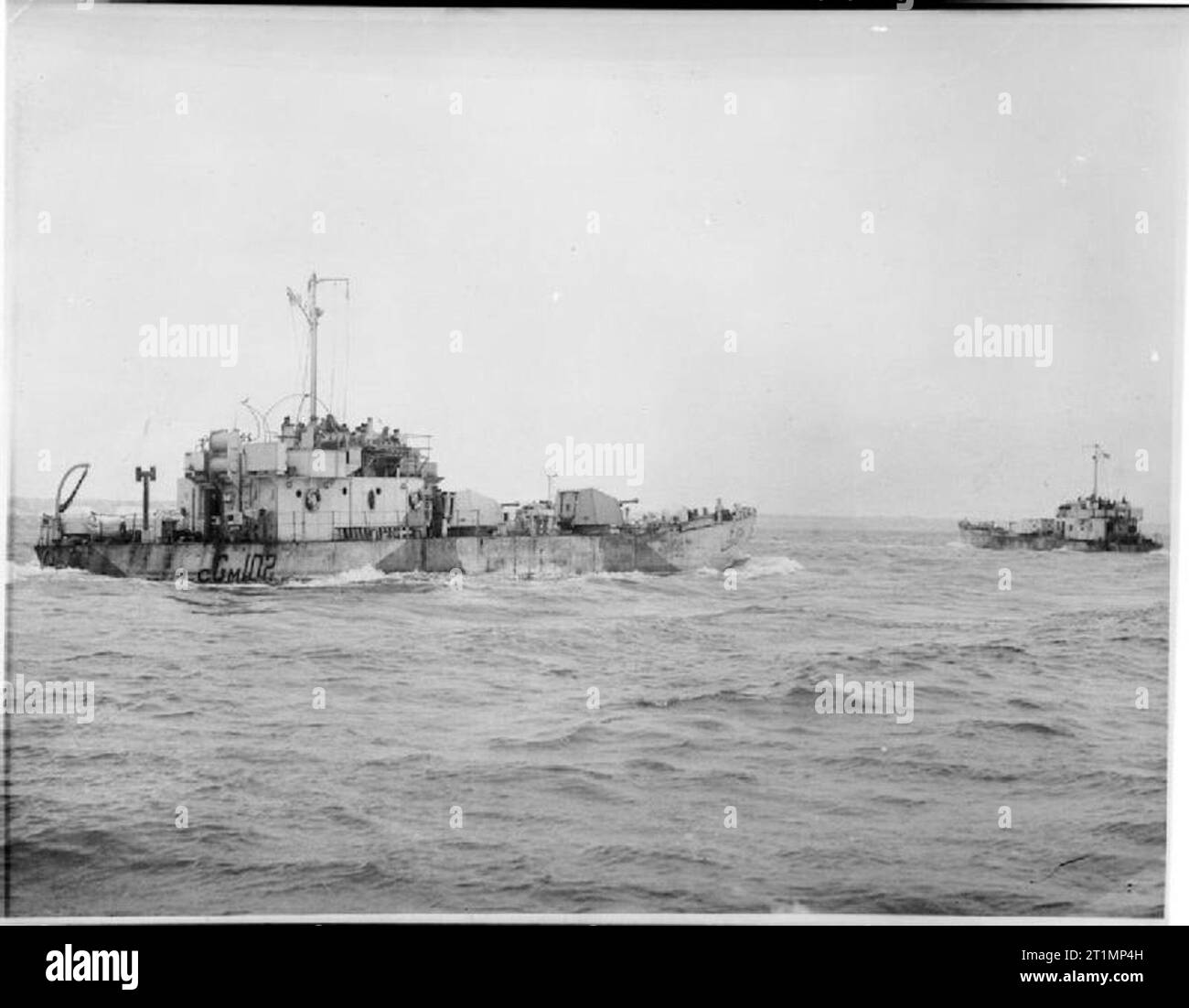 The Royal Navy during the Second World War LCG (M) Landing Craft Gun ...