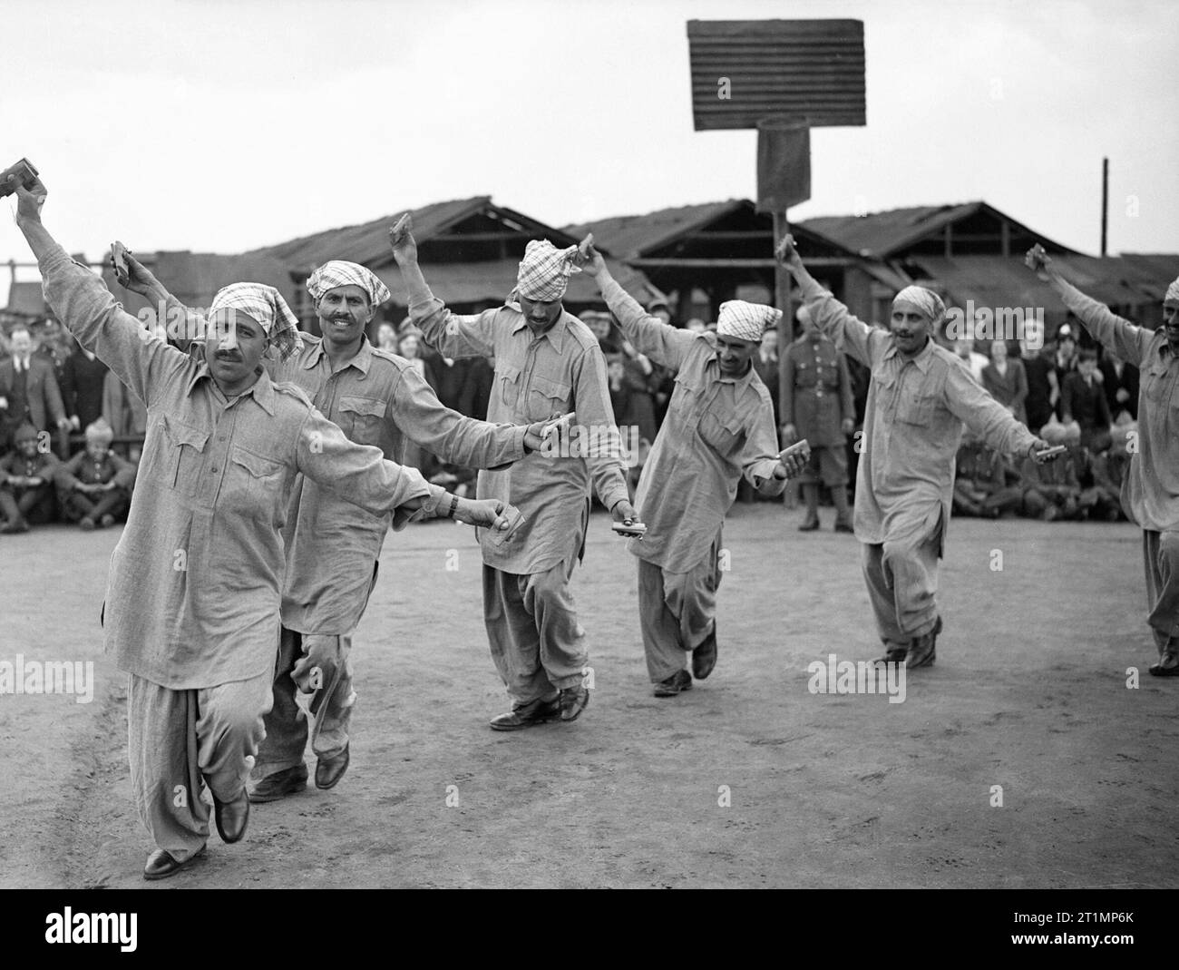 Indian france 1940 hi-res stock photography and images - Alamy