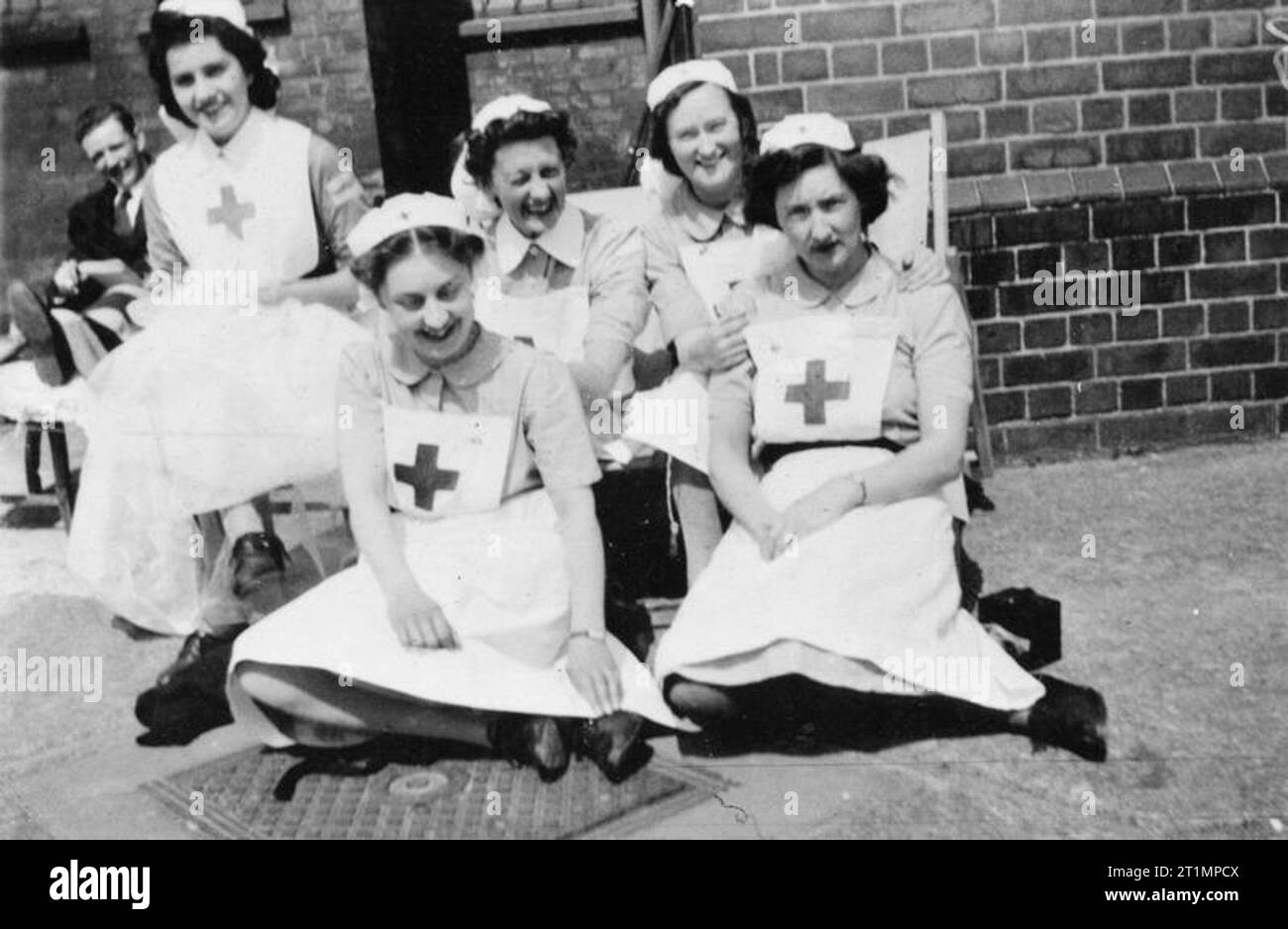 Four Naval Nurses Who Risked Their Lives To Remove Patients From a ...