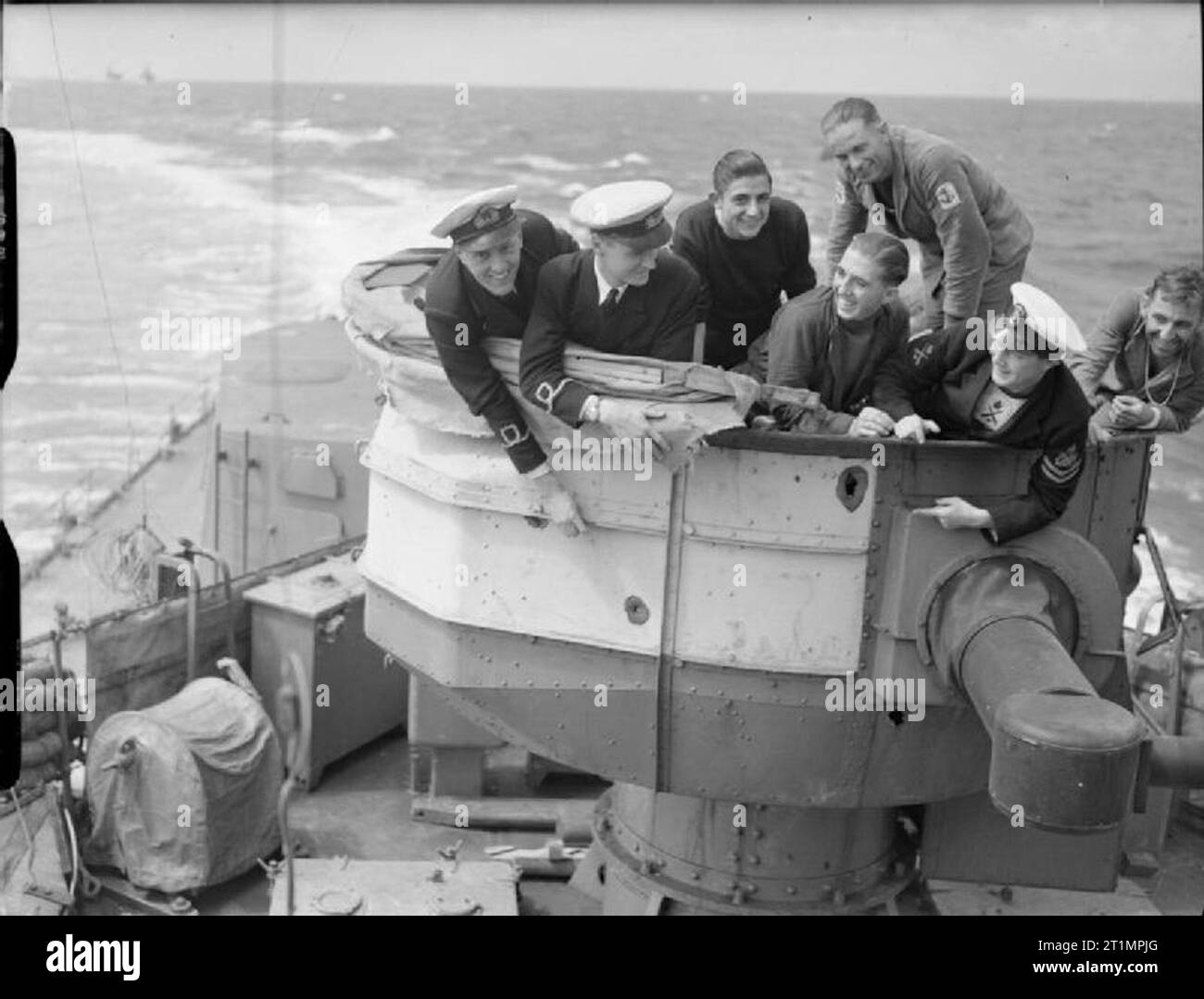The Royal Navy during the Second World War The crew of the after ...