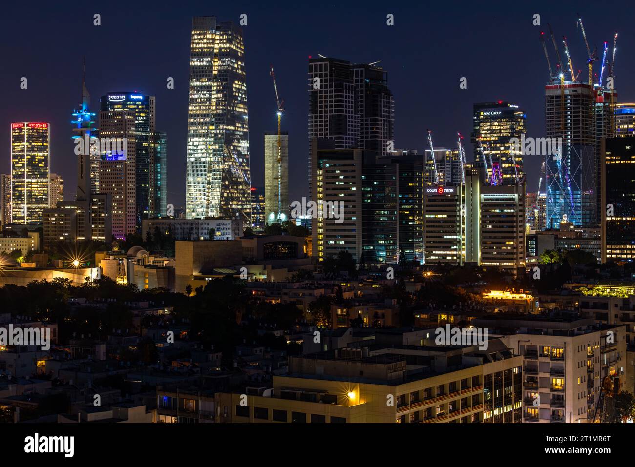 City skyline panoramic view hi-res stock photography and images - Alamy