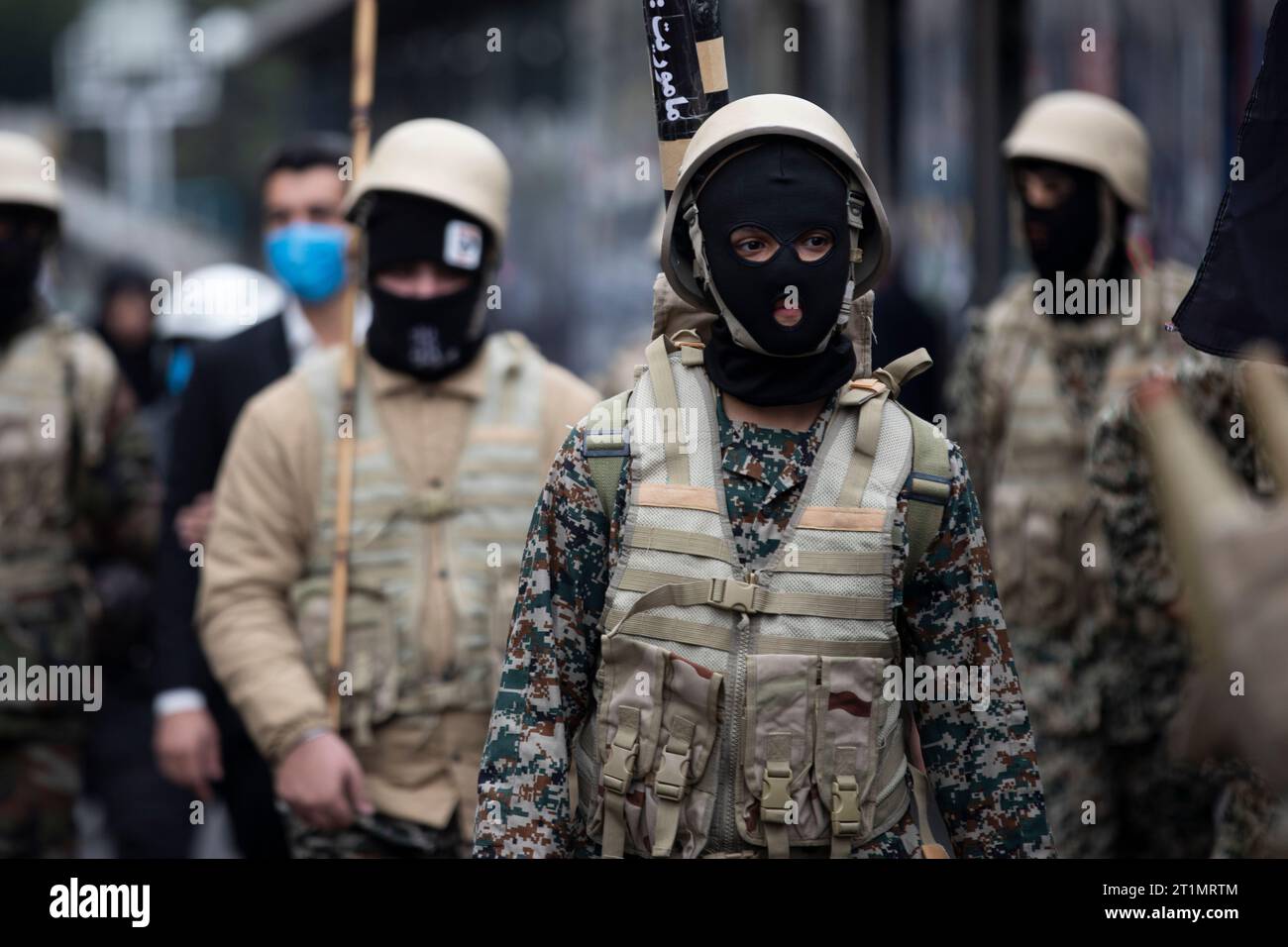 Iranian basij paramilitary force hi-res stock photography and images ...