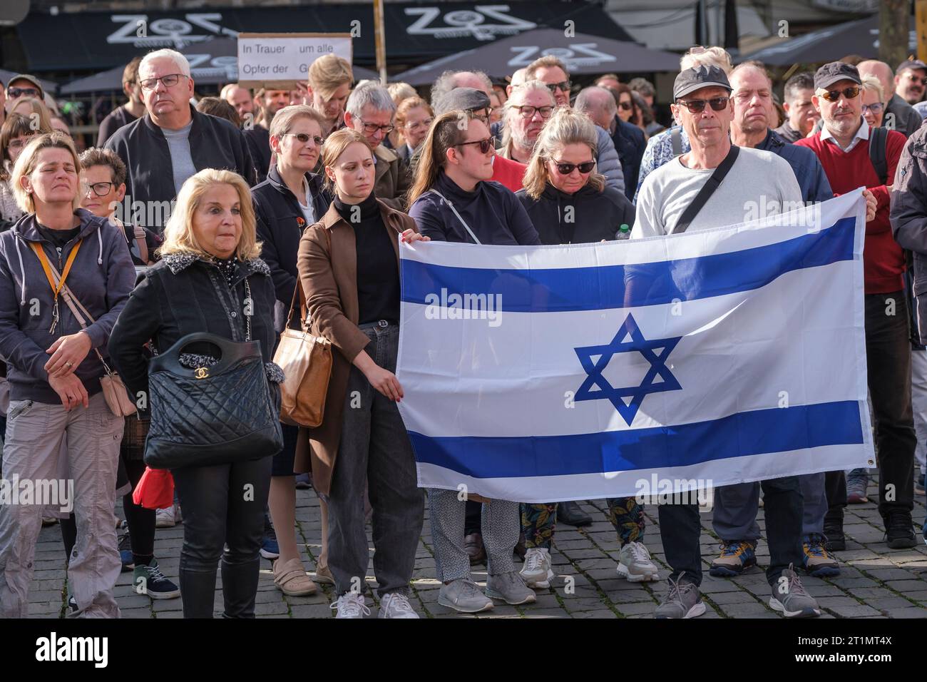 Solidarity with israel hi-res stock photography and images - Alamy