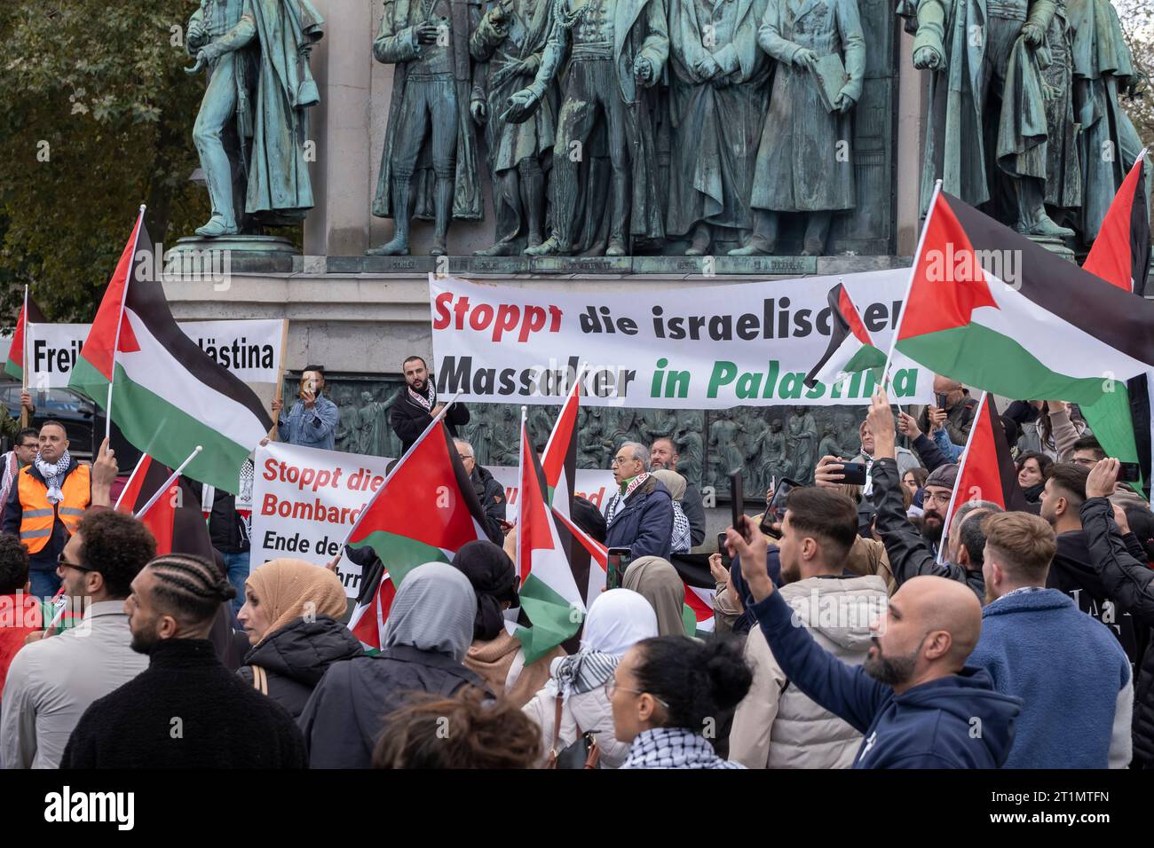 A solidarity demonstration for Israel and a second rally by ...