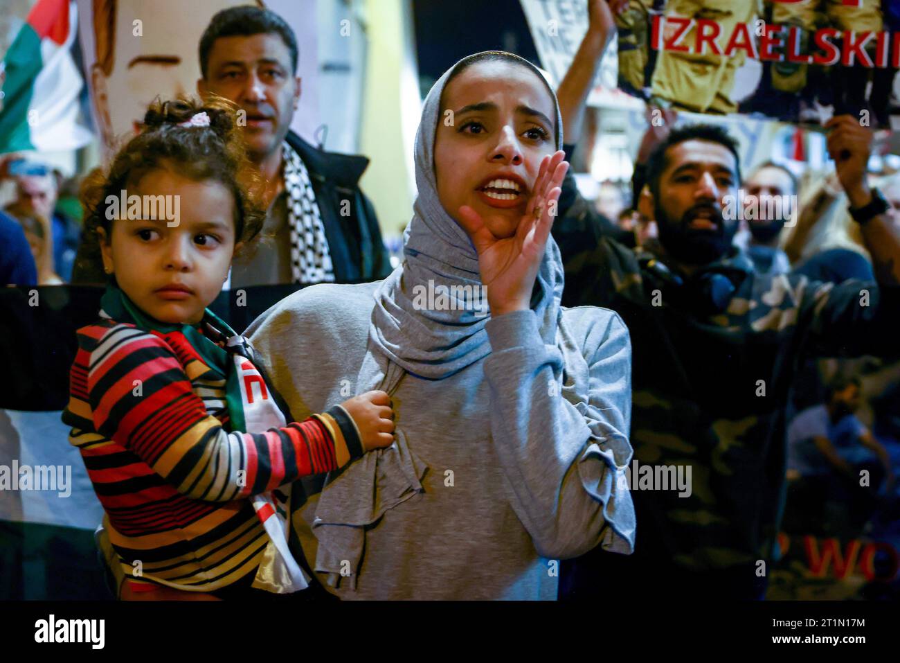 Israel palestine conflict palestinian diaspora hi-res stock photography ...