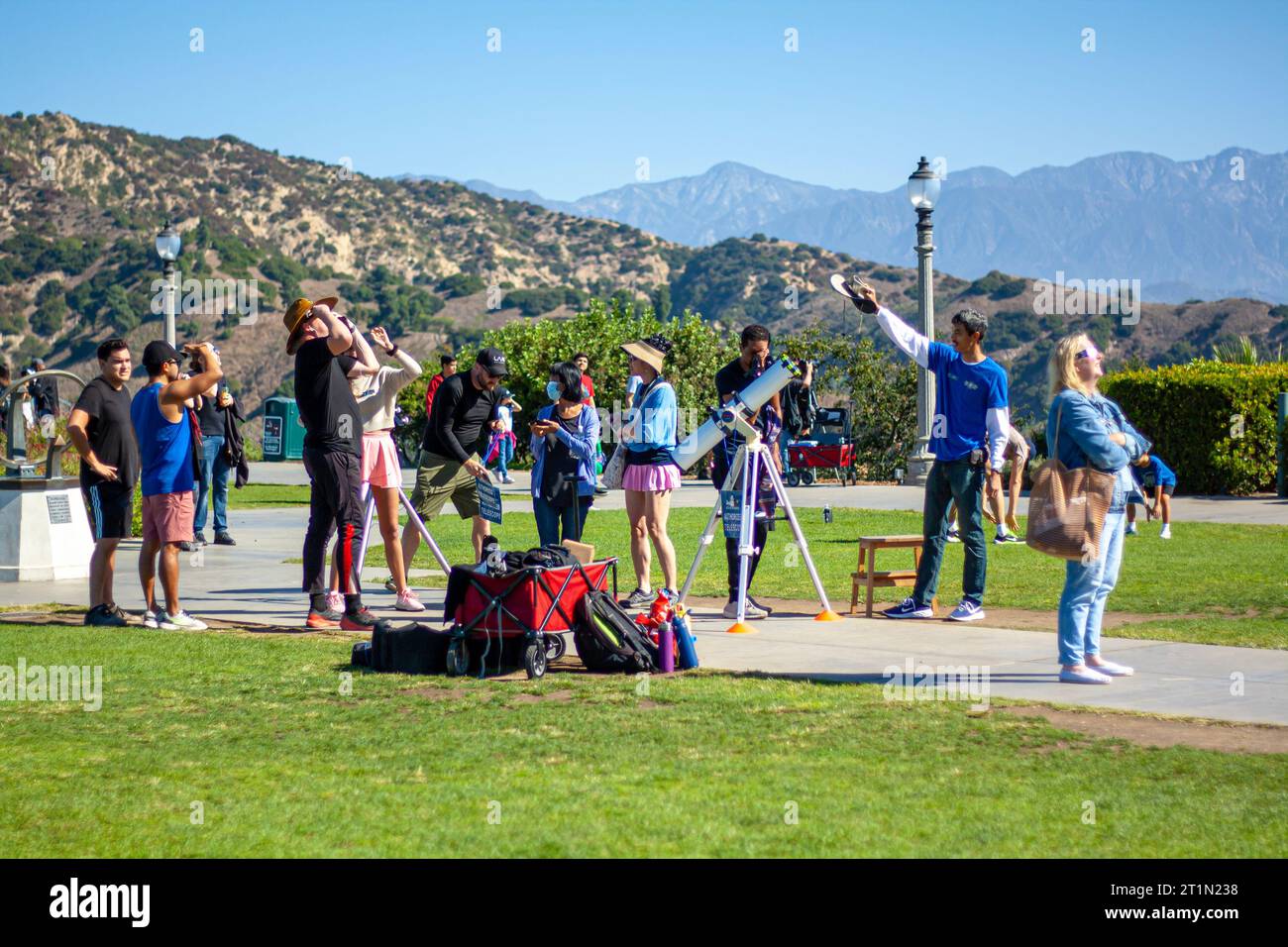 News science observatory hi-res stock photography and images - Alamy
