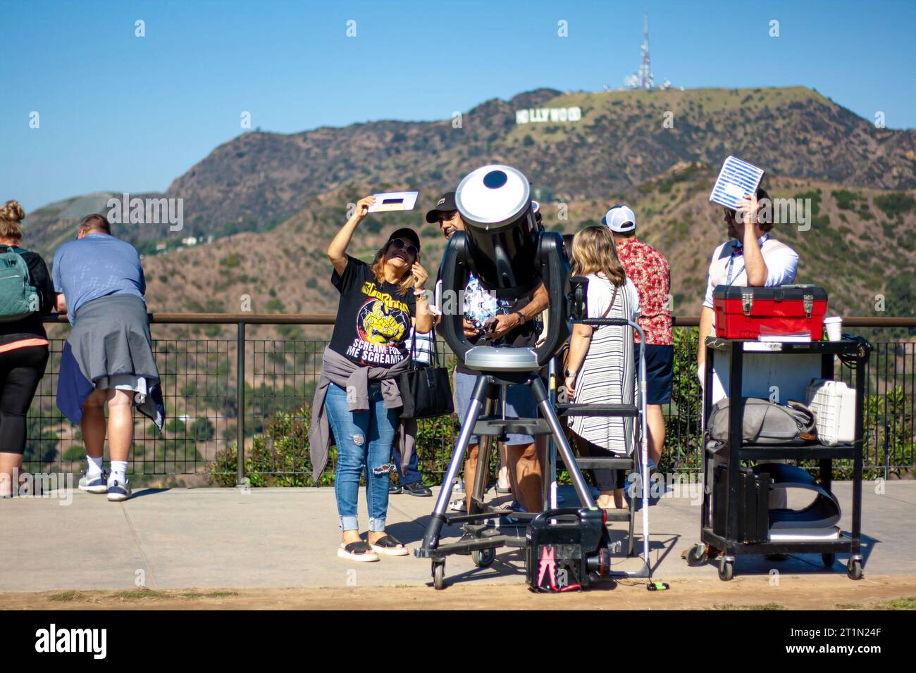 Watching the solar eclipse at Griffith Observatory Stock Photo - Alamy