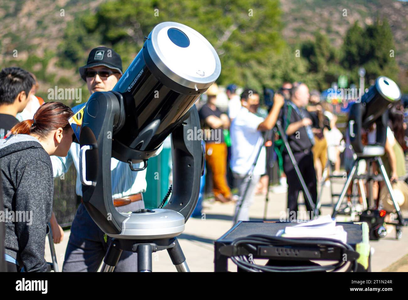 Watching the solar eclipse at Griffith Observatory Stock Photo - Alamy