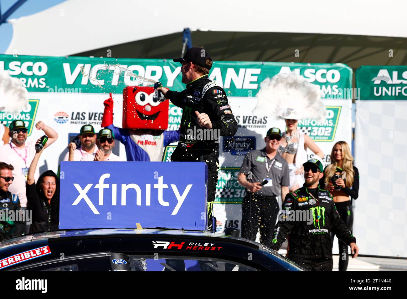 LAS VEGAS, NV - OCTOBER 14: Riley Herbst (#98 Stewart Haas Racing ...