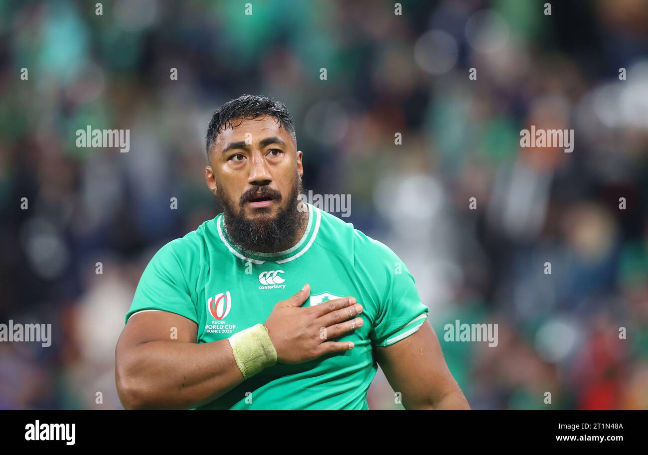 Paris, France. 14th Oct, 2023. Bundee Aki of Ireland thanks the crowd ...
