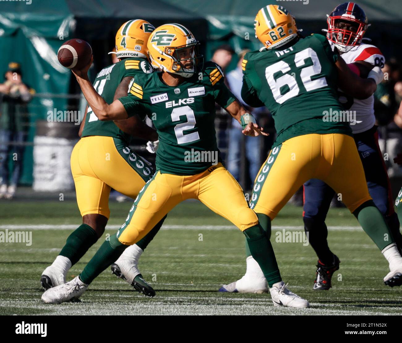 Edmonton, Canada. 14th Oct, 2023. Edmonton Elks quarterback Tre Ford ...