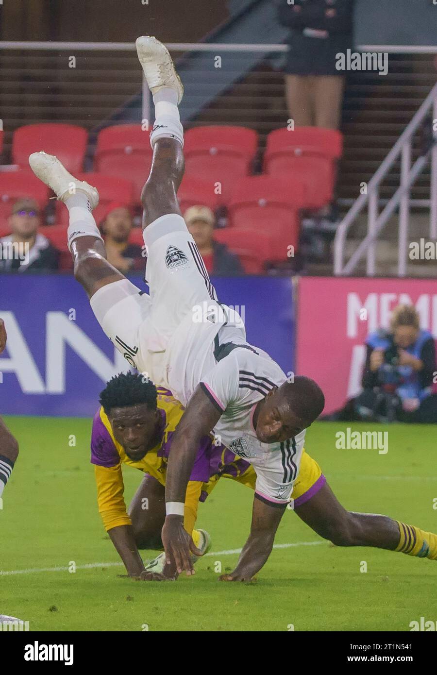 Ghanain soccer team hi-res stock photography and images - Alamy