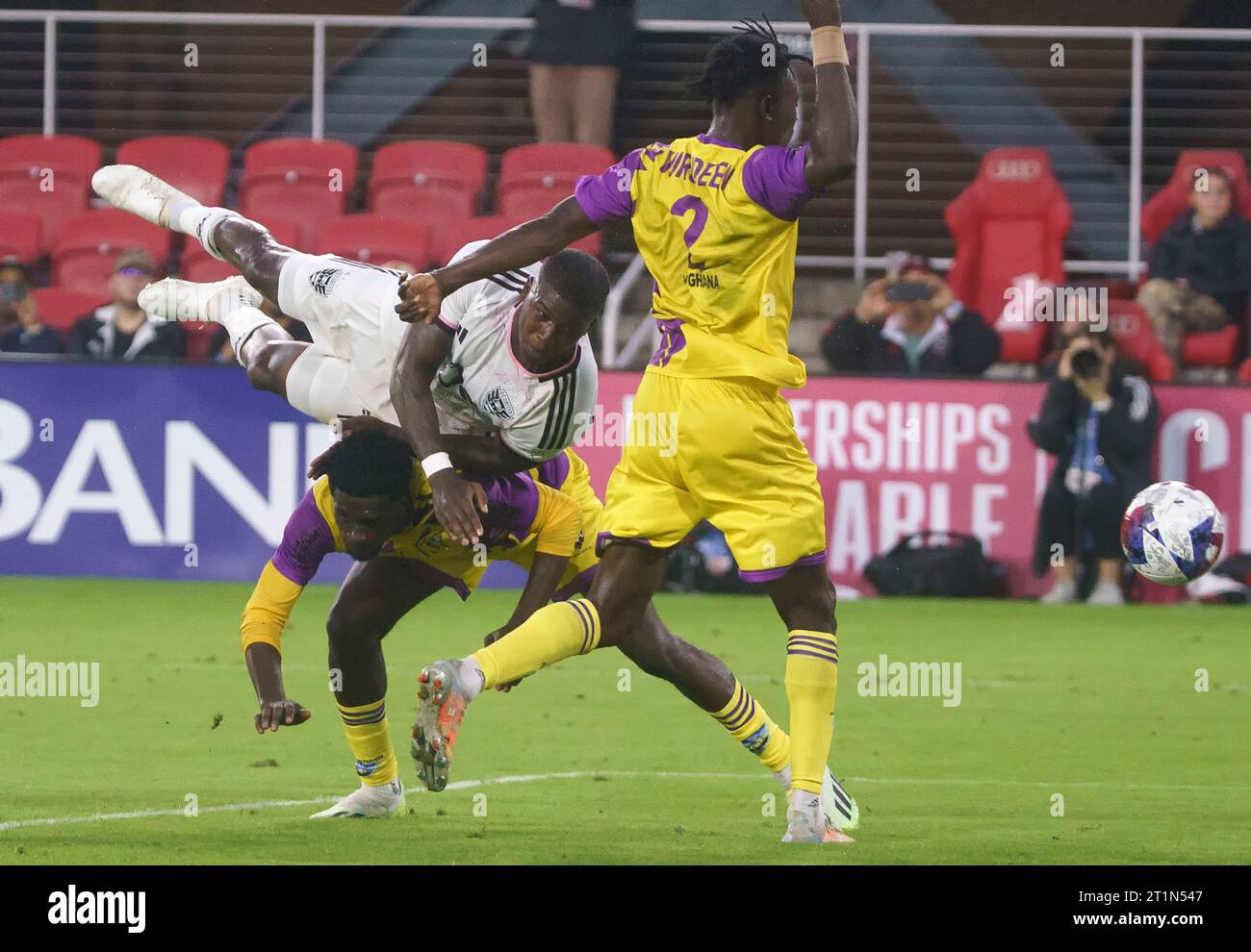 Ghanain soccer team hi-res stock photography and images - Alamy