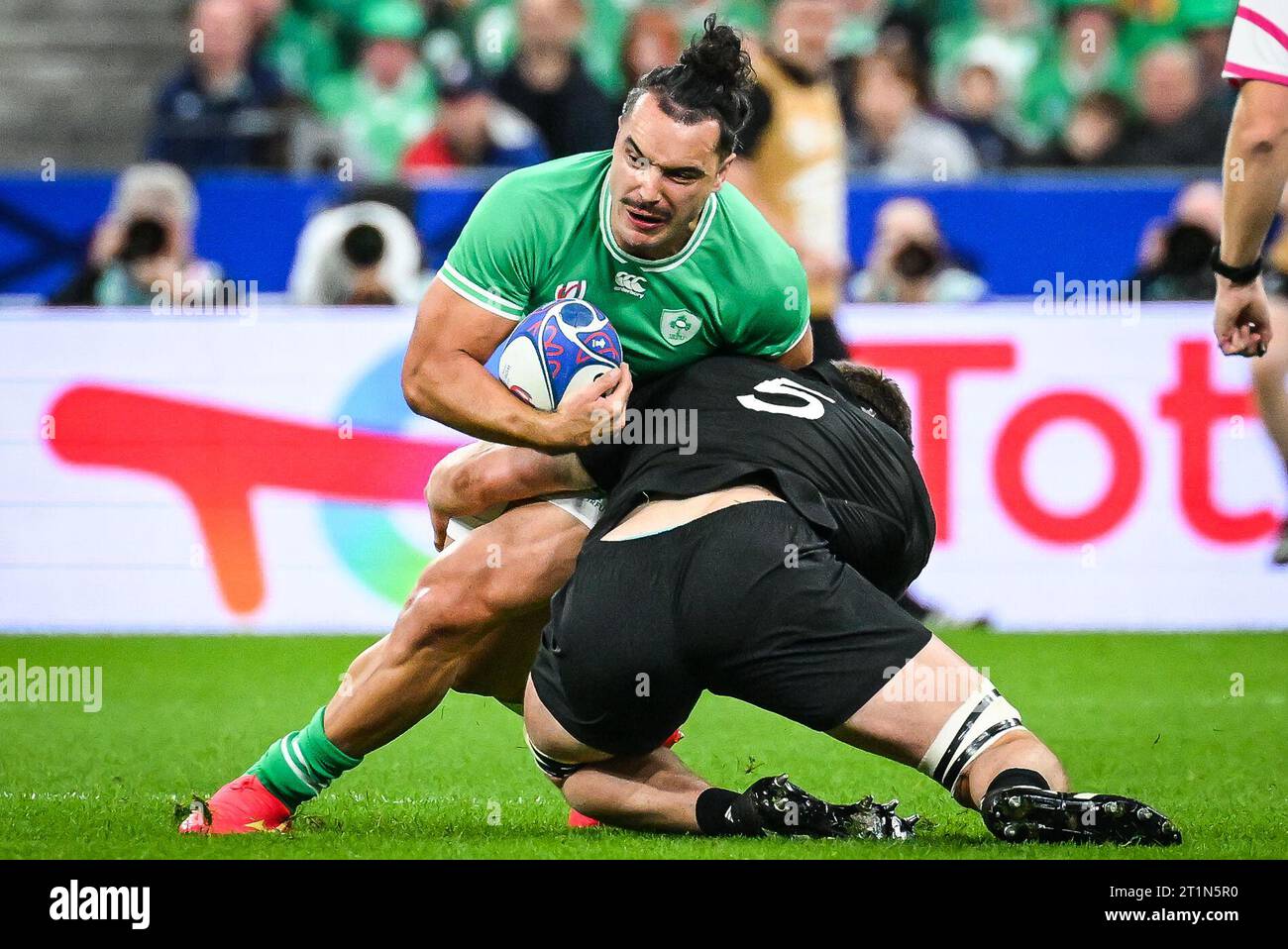 James lowe new zealand hi-res stock photography and images - Alamy