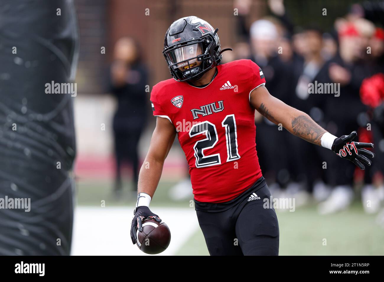 Northern Illinois Huskies running back Gavin Williams (21) celebrates ...