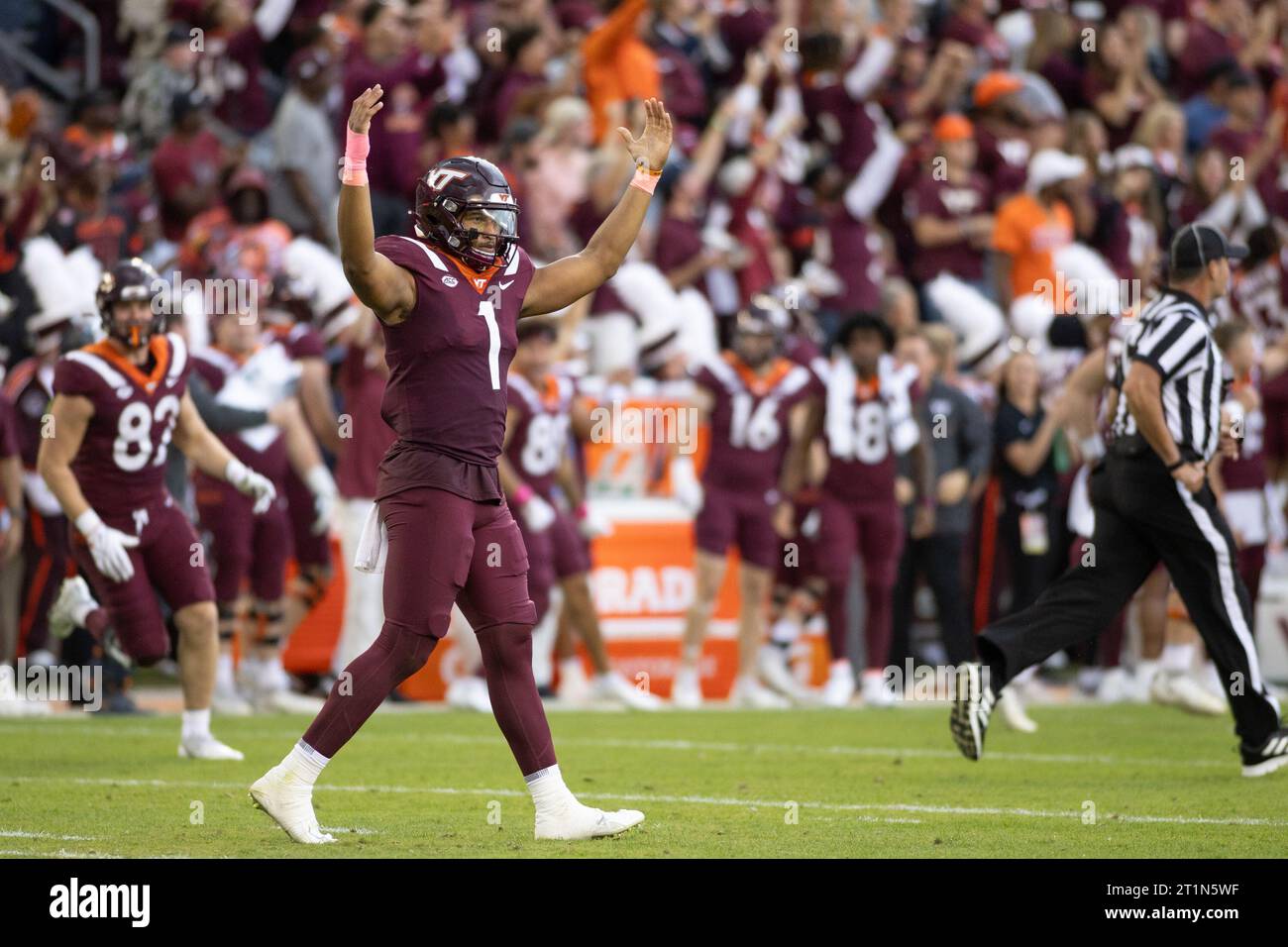 Lane Stadium Blacksburg, VA, USA. 14th Oct, 2023. Virginia Tech Hokies quarterback Kyron Drones ...