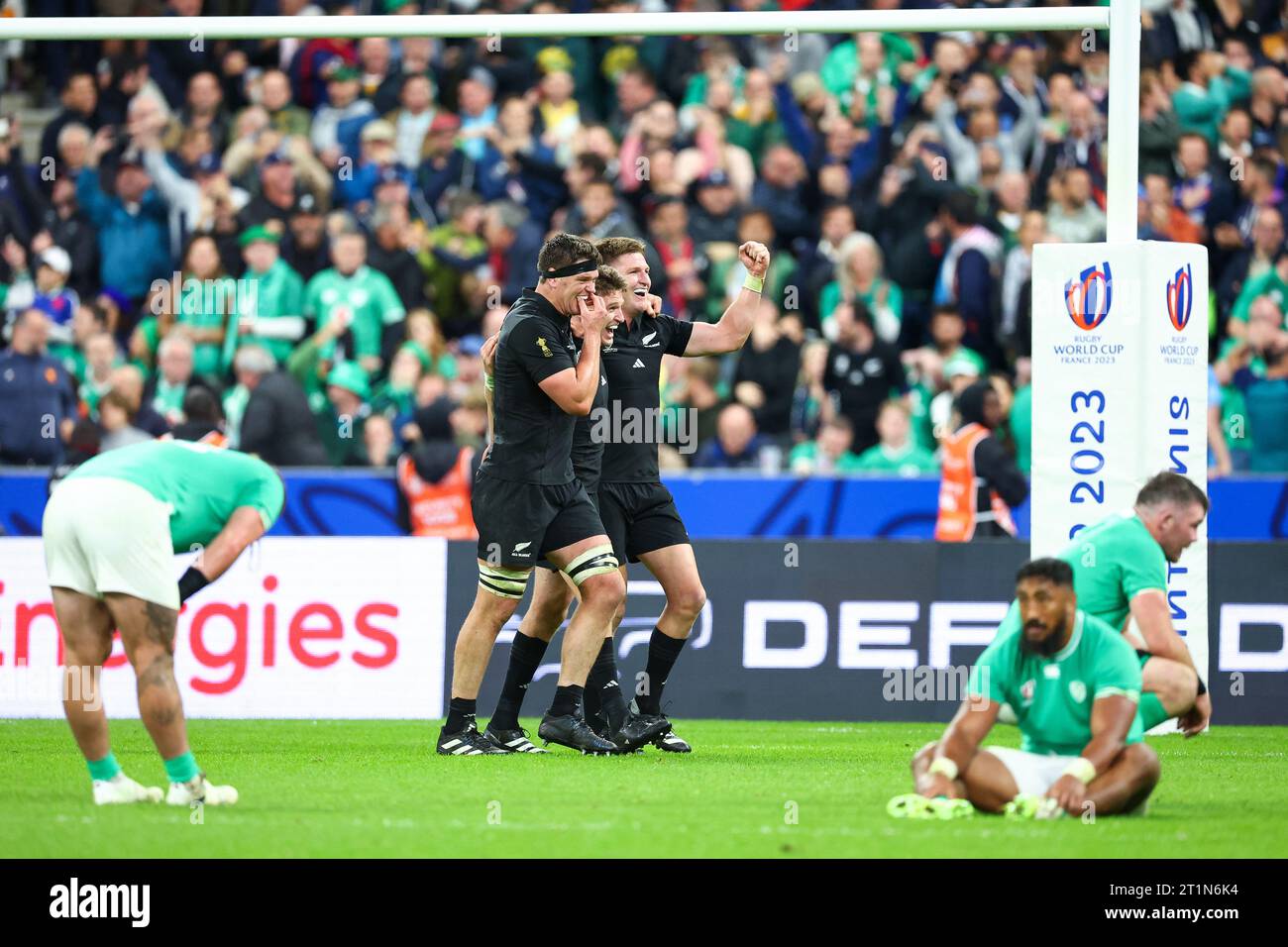 Scott Barrett, Beauden Barrett and Jordie Barrett of New Zealand during ...