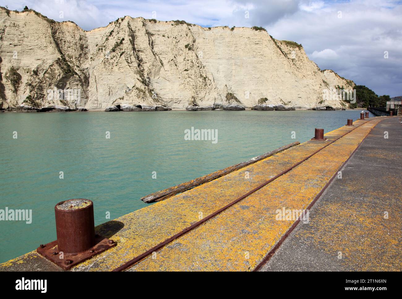 Tolaga bay is a small town on the east coast of the North Island of New ...