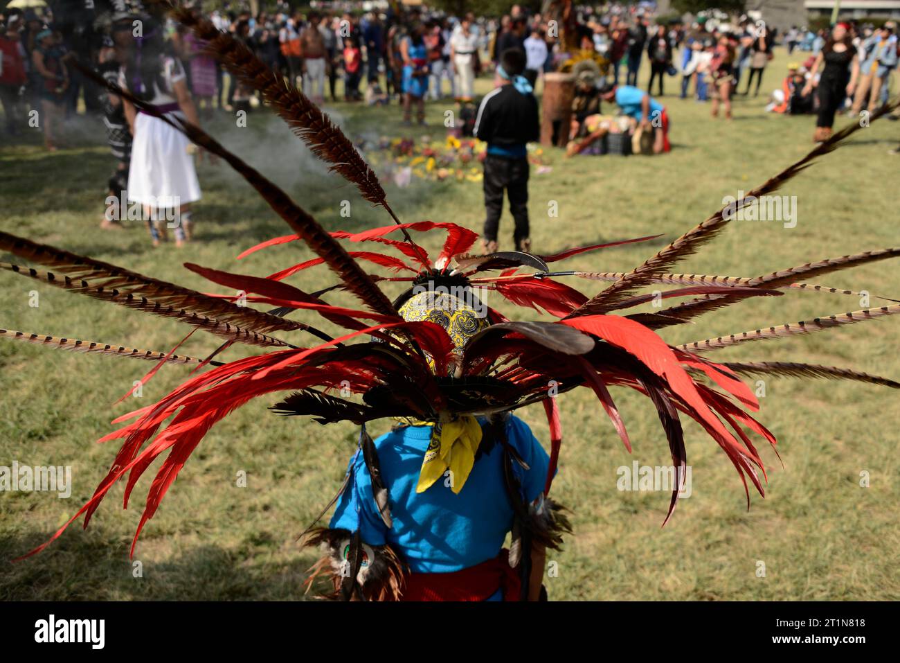 Mexico City, Mexico. 14th Oct, 2023. A child wearing a plume of ...