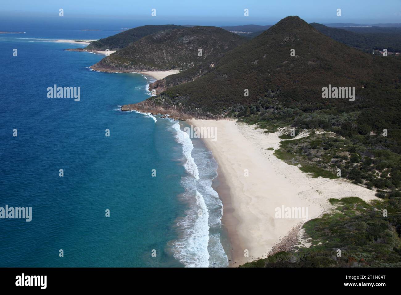 Beautiful Box Beach from the top of Mount Tomaree - Nelson Bay. This ...