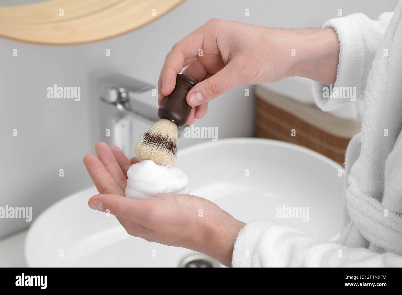 White man shaving brush hi-res stock photography and images - Alamy