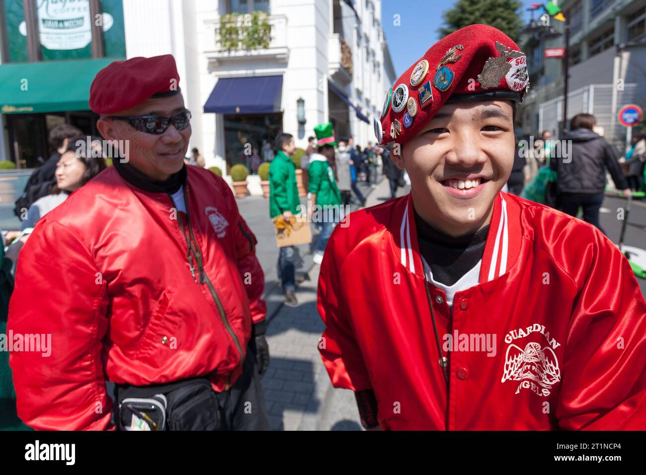 Japanese guardian angel volunteers hi-res stock photography and images ...