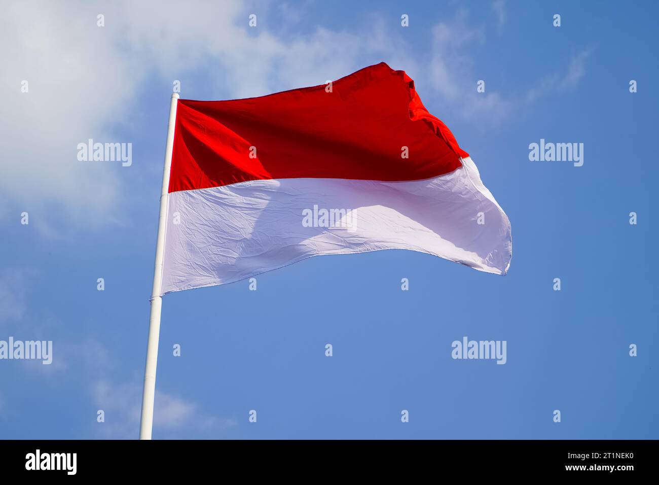 Indonesian Flag, The Red and white Flag, national symbol of Indonesia ...