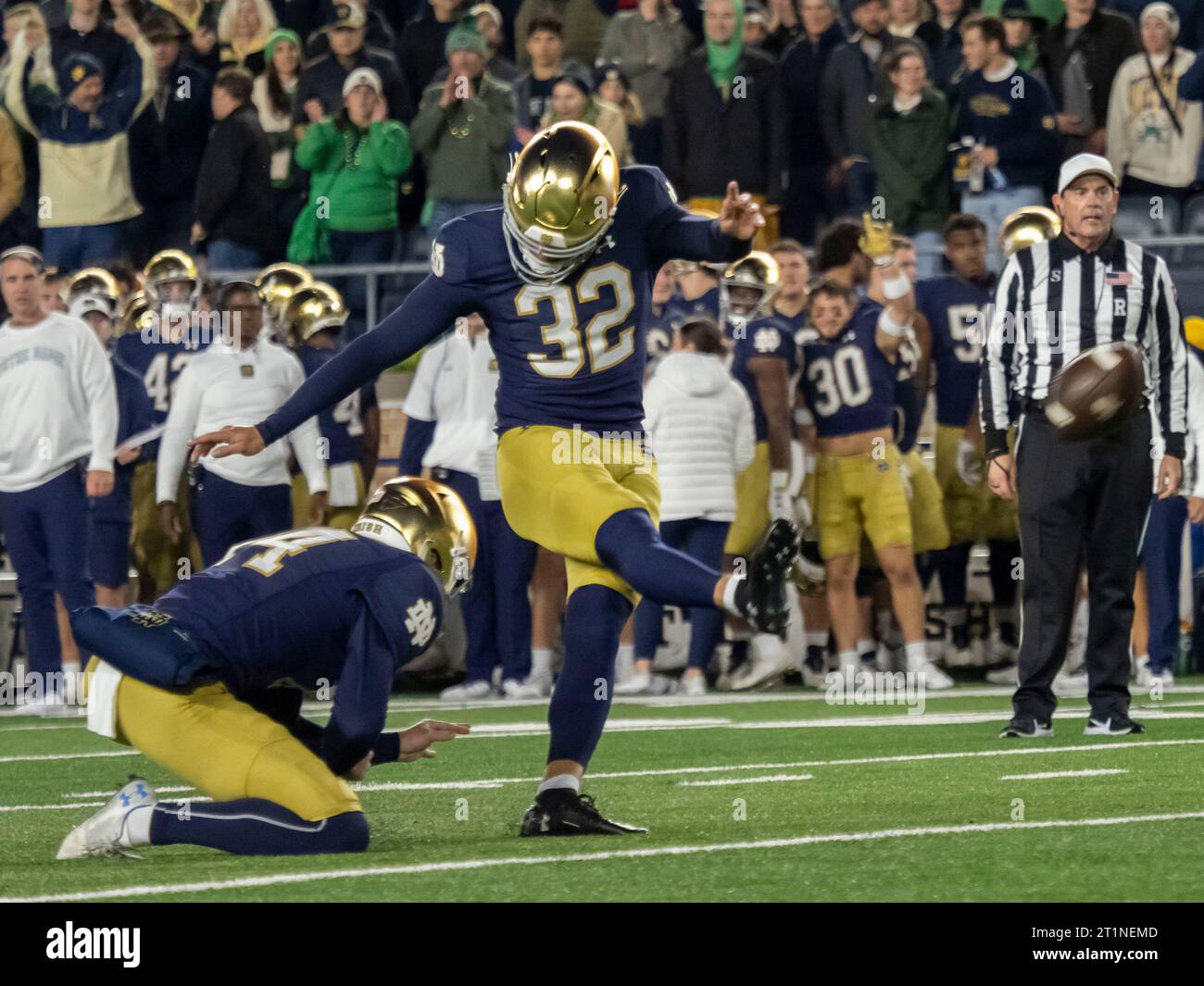 SOUTH BEND, IN - OCTOBER 14: Notre Dame Fighting Irish place kicker ...