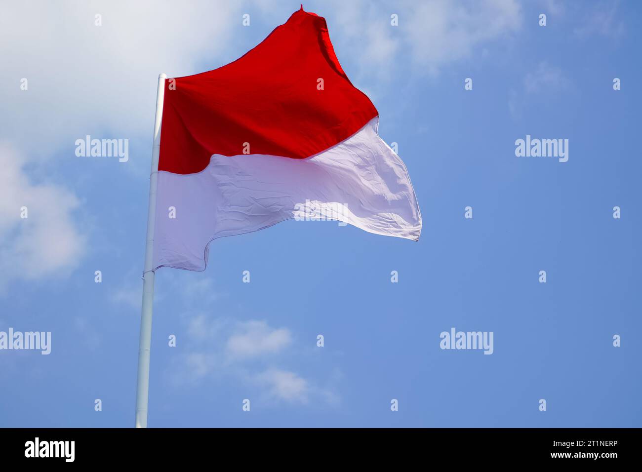 Indonesian Flag, The Red and white Flag, national symbol of Indonesia ...