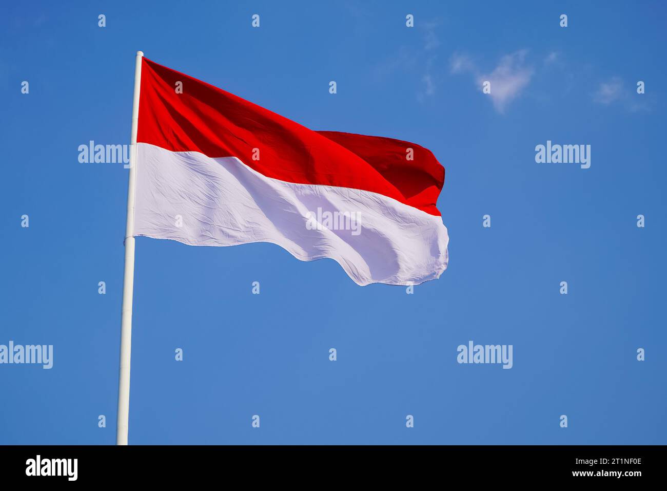 Indonesian Flag, The Red and white Flag, national symbol of Indonesia ...