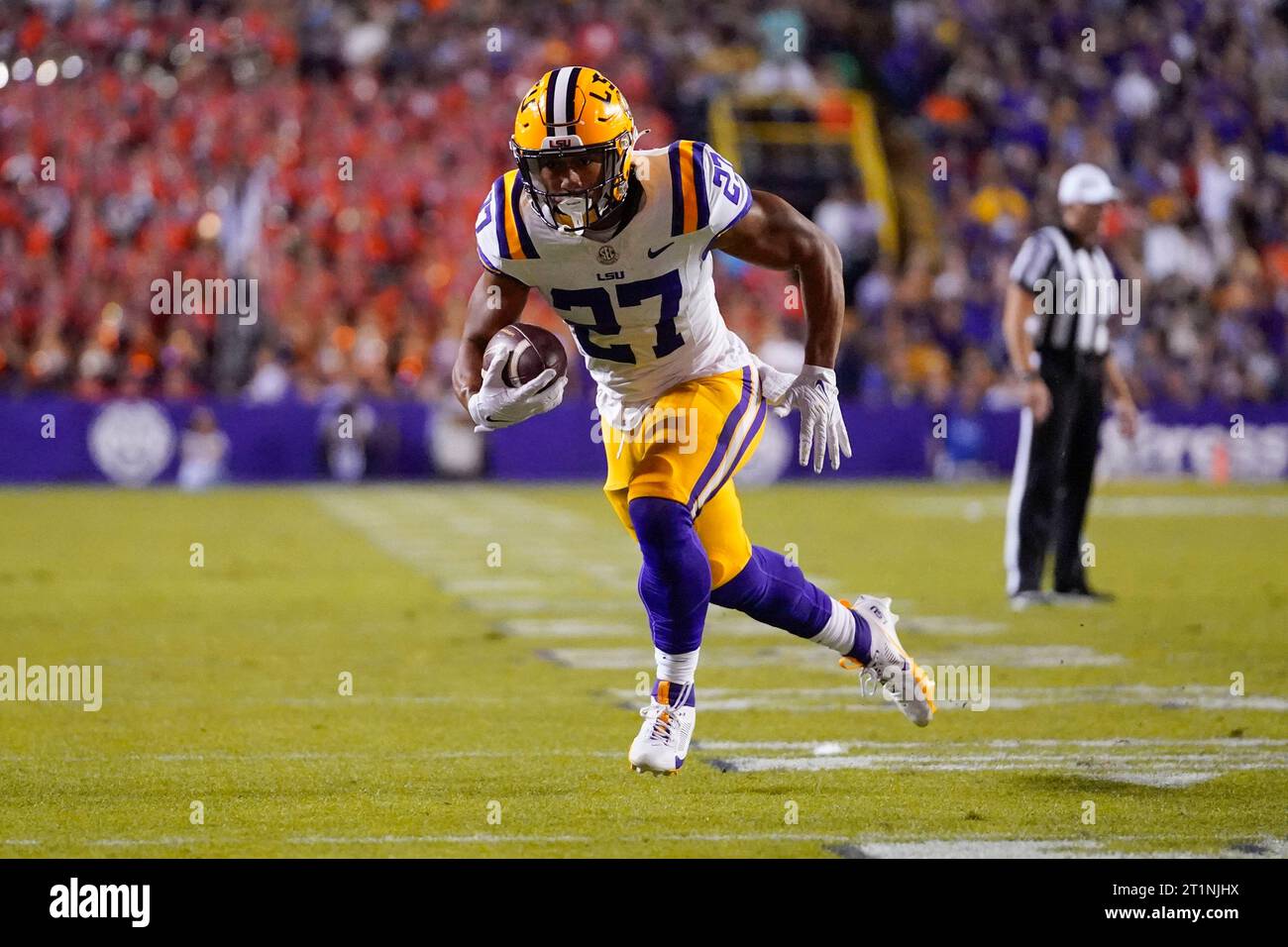 LSU running back Josh Williams (27) carries for a touchdown in the ...