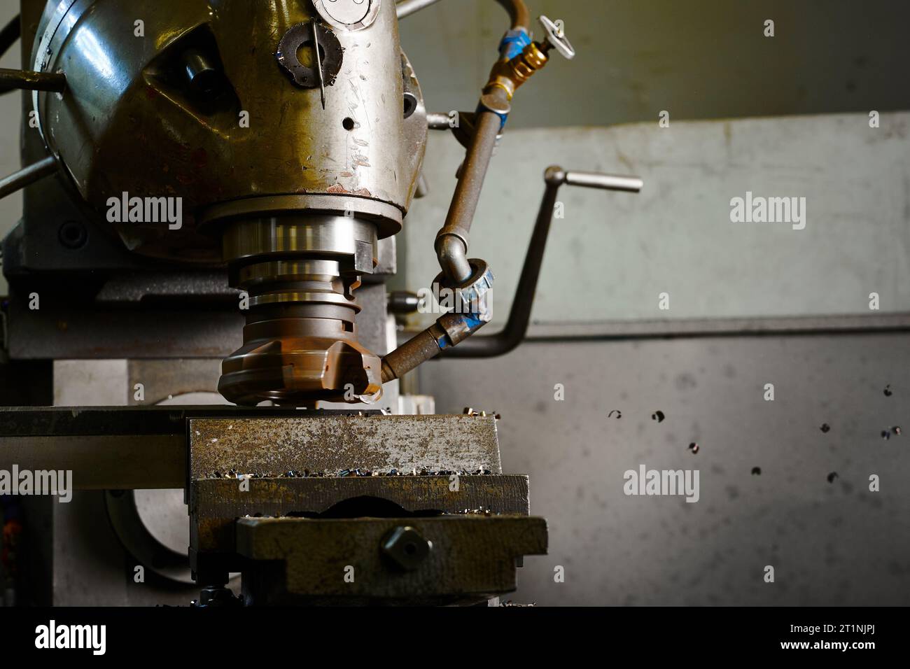 Vintage vertical turning mill used make detail in workshop Stock Photo ...