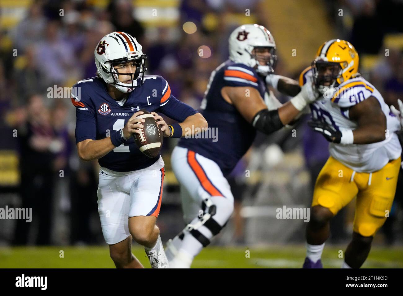 LSU wide receiver Aaron Anderson (1) scrambles in the second half of an ...