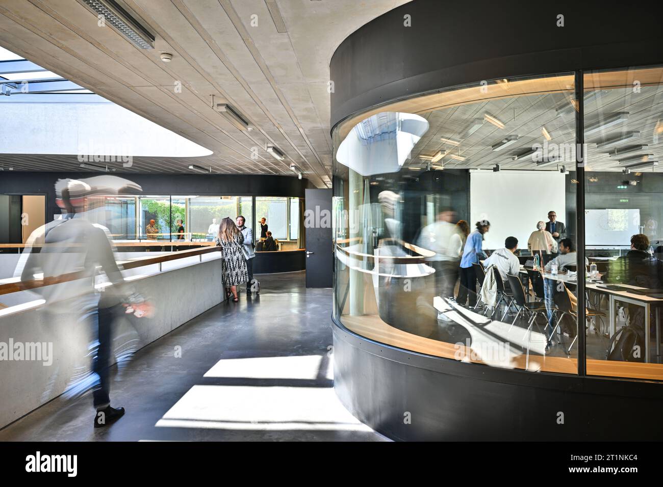 Zeppelin uni hi-res stock photography and images - Alamy