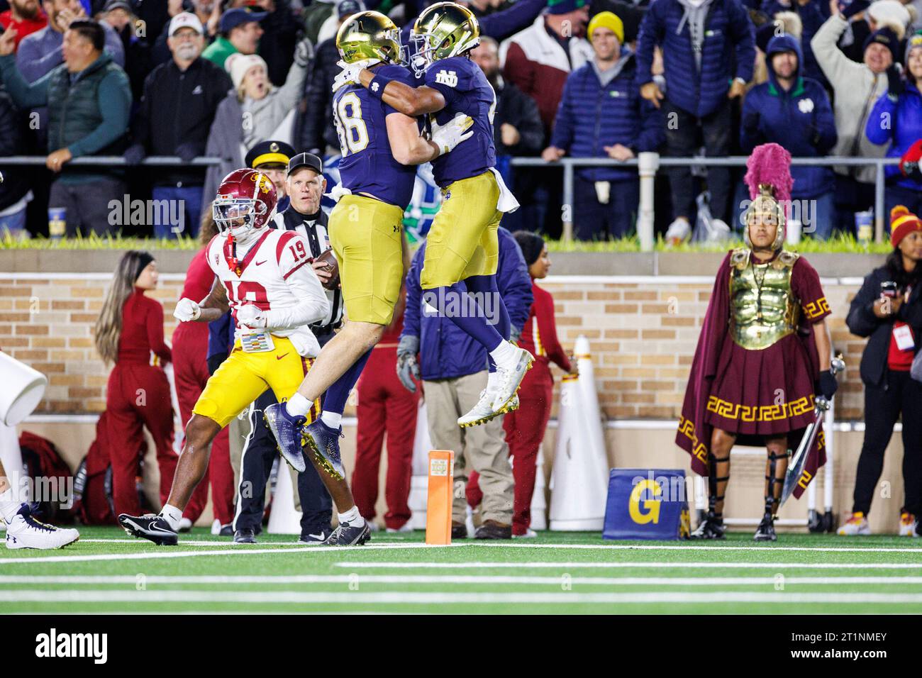 Mitchell evans notre dame hi-res stock photography and images - Alamy