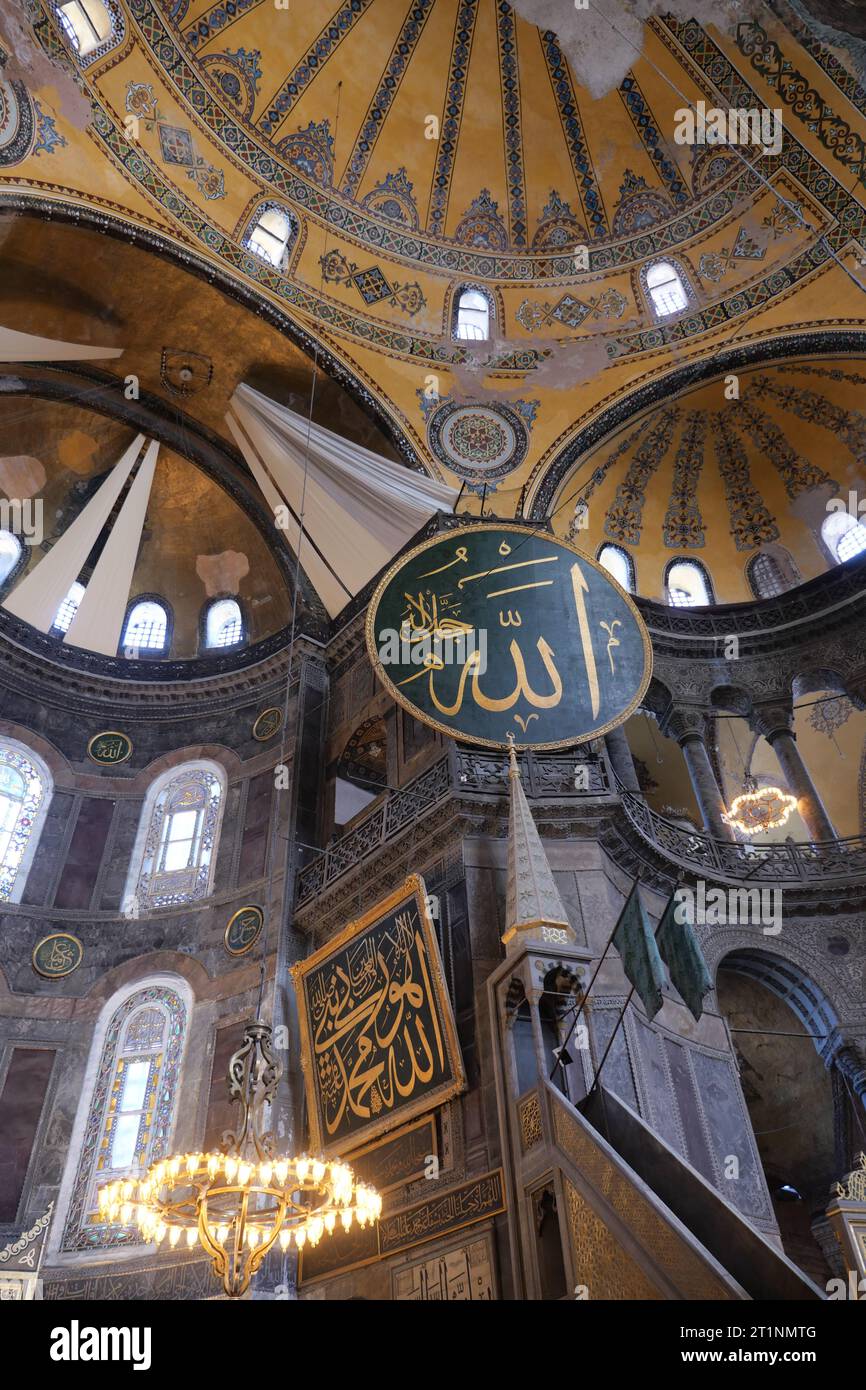 Hagia sophia interior 2023 hi-res stock photography and images - Alamy